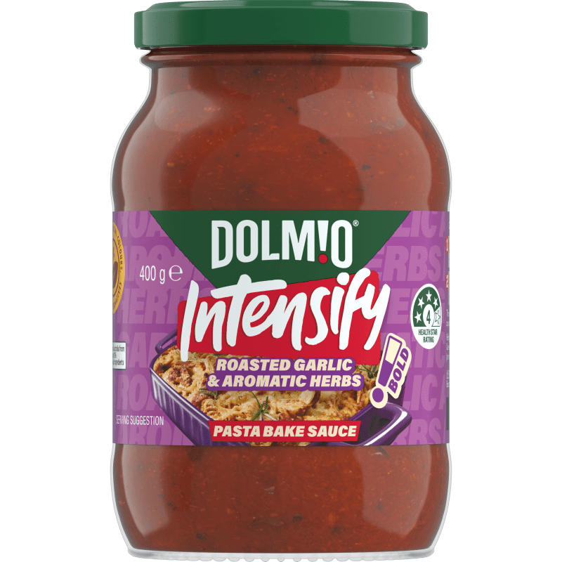 DOLMIO Intensify Roast Garlic & Aromatic Herbs Pasta Bake Sauce 400g ...
